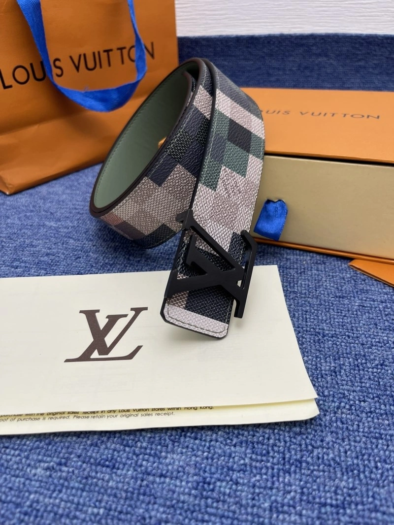 Top mirror Louis Vuitton Belts