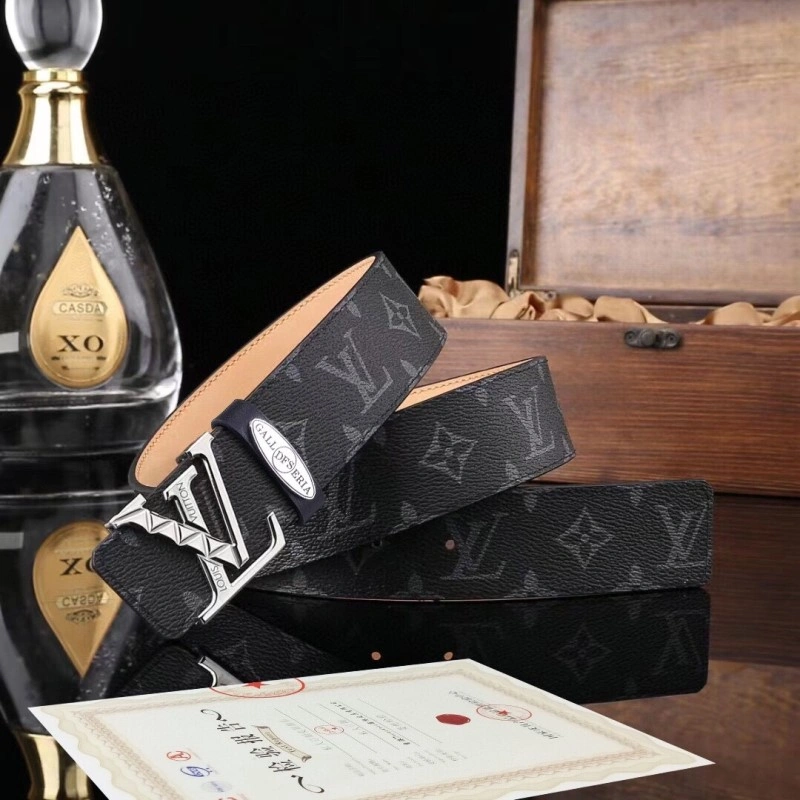 Bargain Louis Vuitton Belts