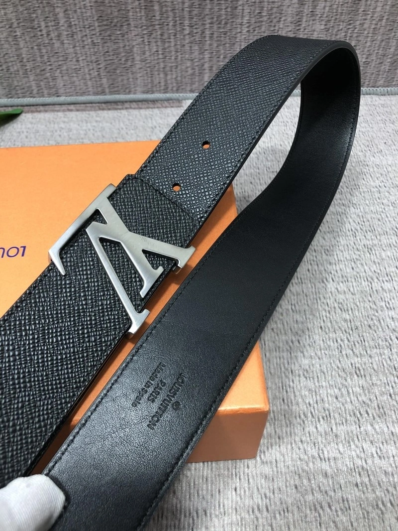 Bargain Louis Vuitton Belts