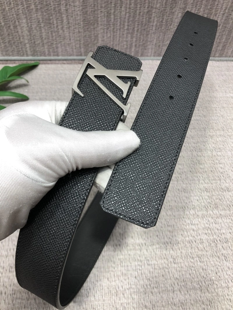 Bargain Louis Vuitton Belts