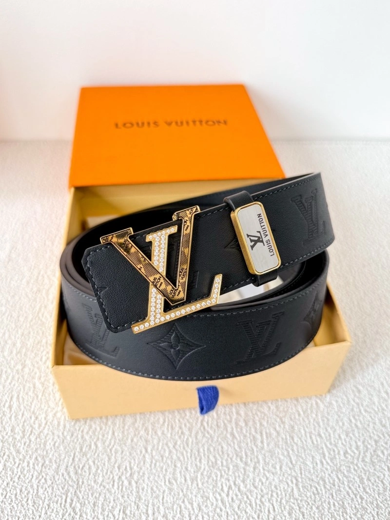 Top mirror Louis Vuitton Belts