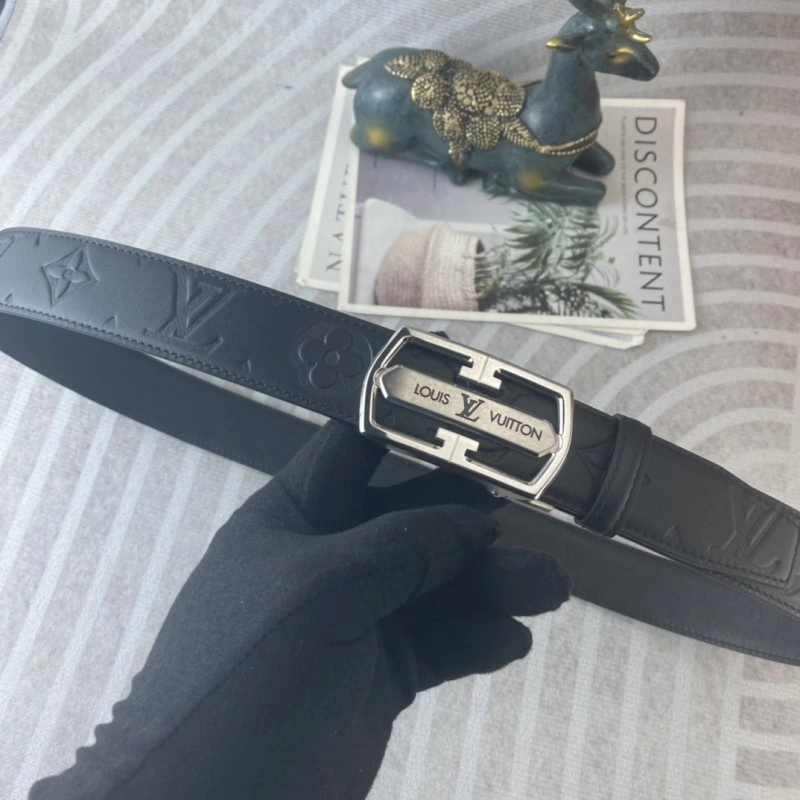Low-cost Louis Vuitton Belts
