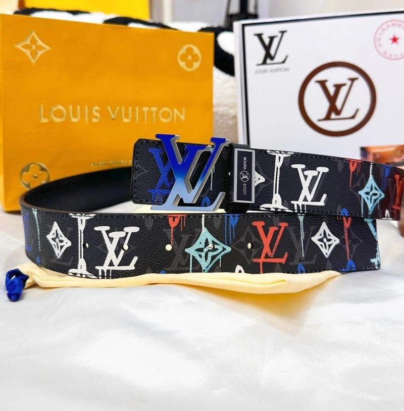 Accurate model Louis Vuitton Belts