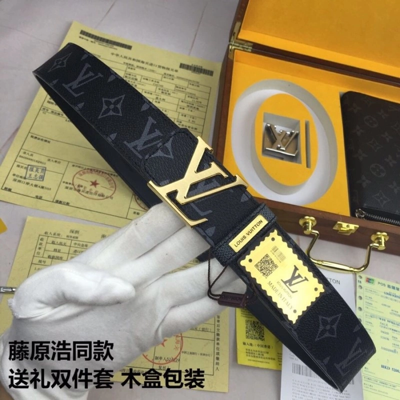 Accurate model Louis Vuitton Belts