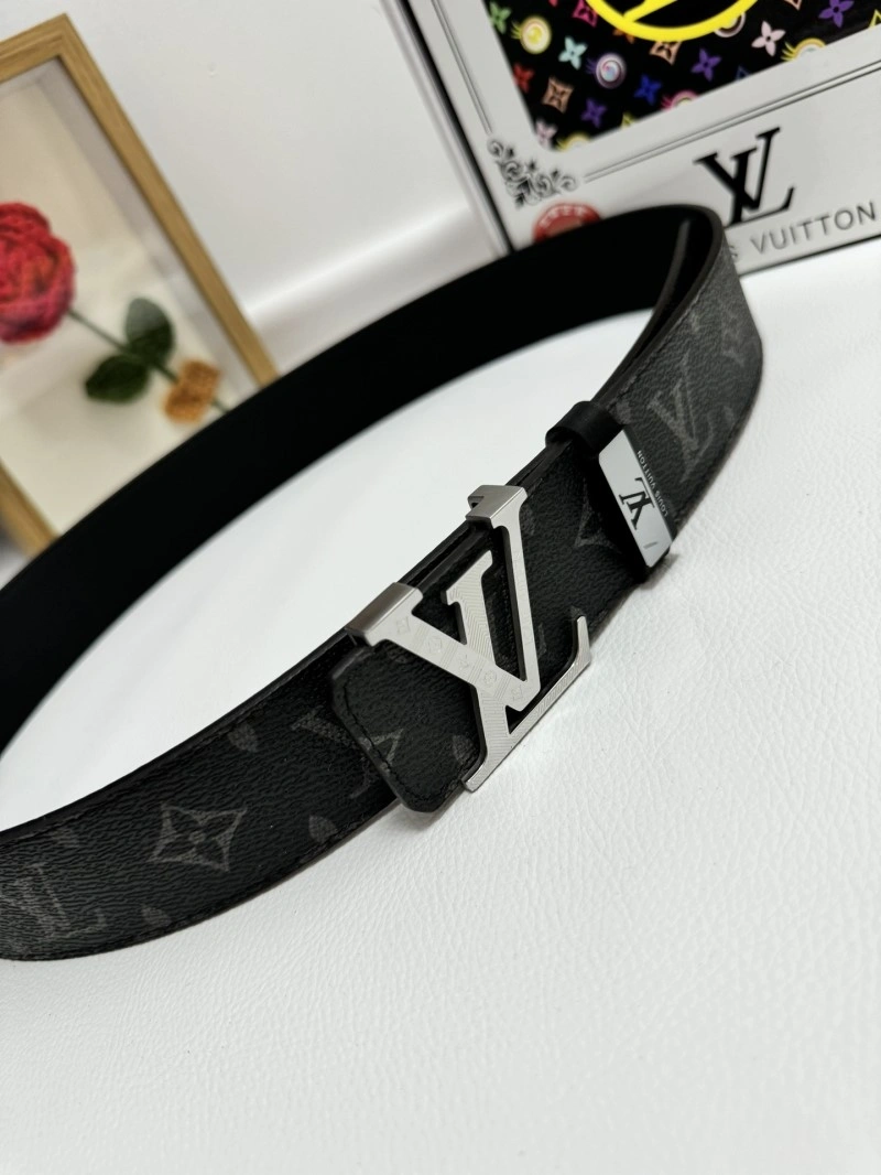 Factory-made Louis Vuitton Belts