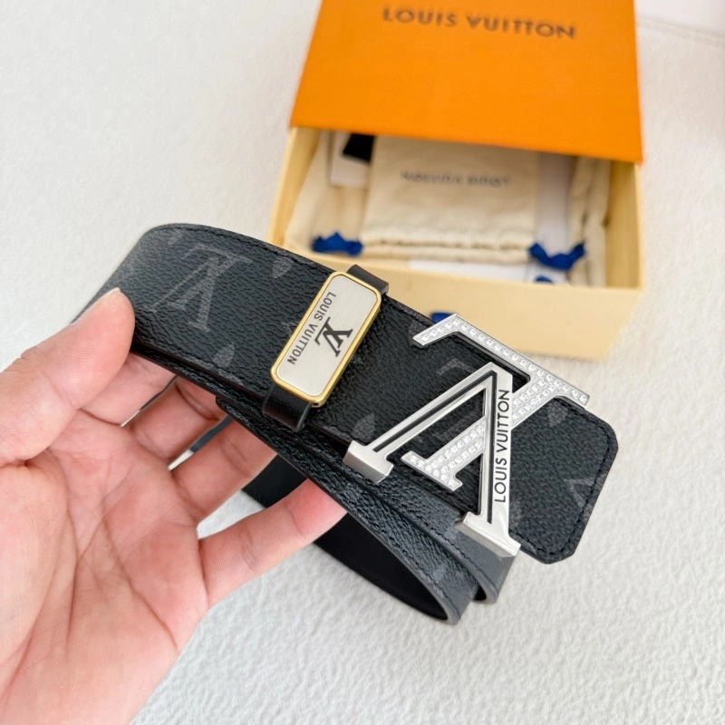 Top mirror Louis Vuitton Belts