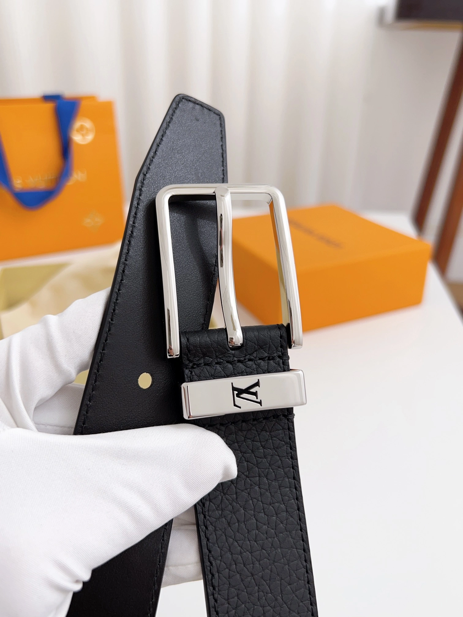 Brand-original Louis Vuitton Belts