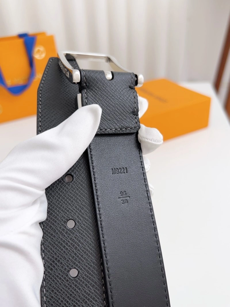 Legit Louis Vuitton Belts