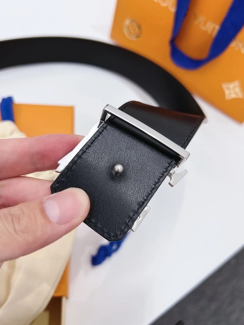 Factory-made Louis Vuitton Belts
