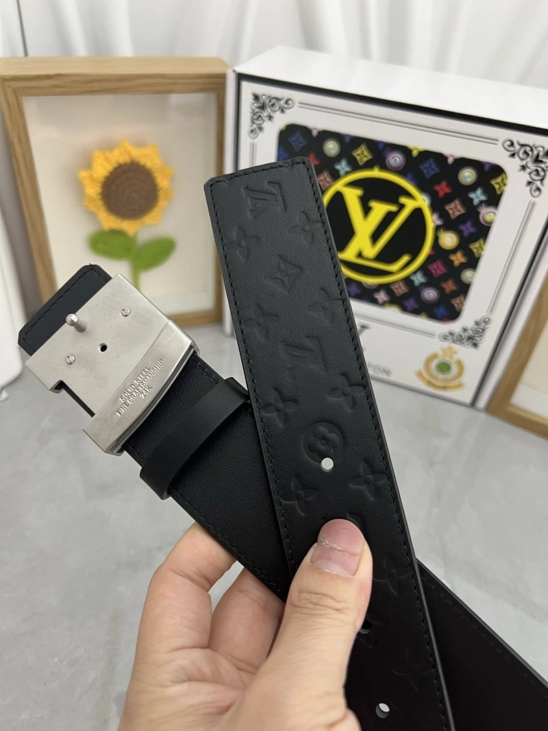 Top match Louis Vuitton Belts