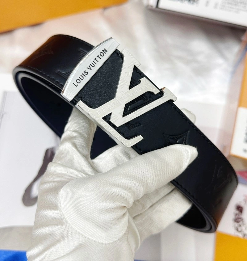 Inexpensive Louis Vuitton Belts