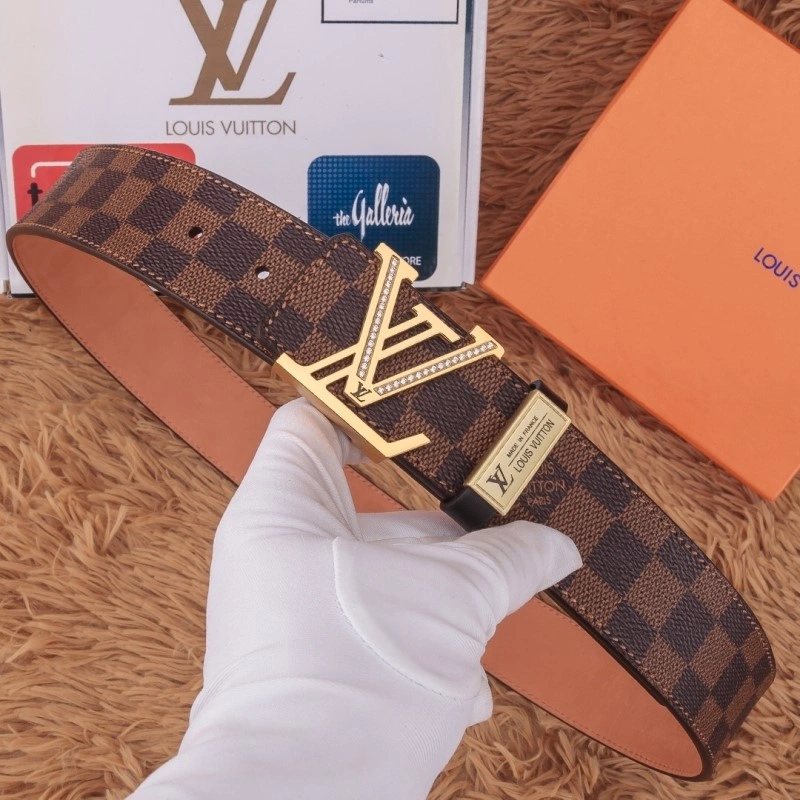 Accurate model Louis Vuitton Belts