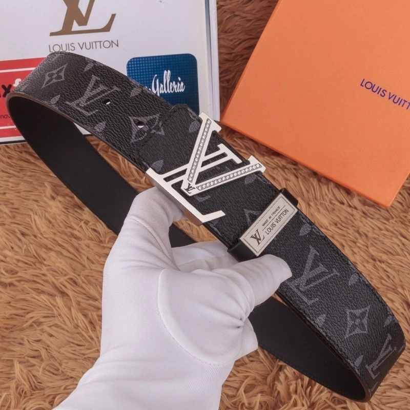 Low-cost Louis Vuitton Belts