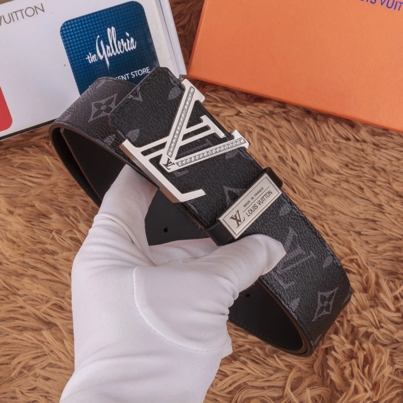 Low-cost Louis Vuitton Belts