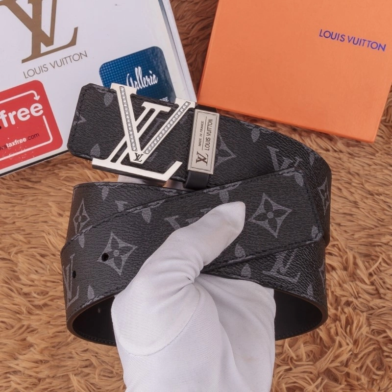 Low-cost Louis Vuitton Belts
