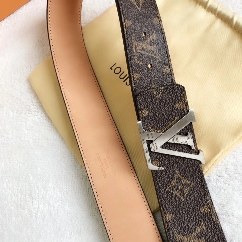 Legit Louis Vuitton Belts