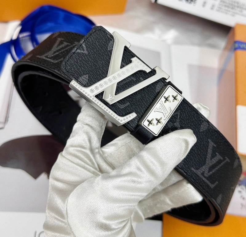 Legit Louis Vuitton Belts
