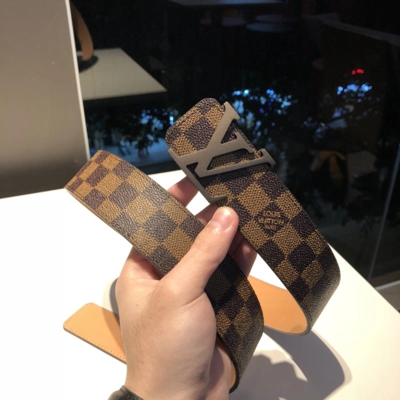 Accurate model Louis Vuitton Belts