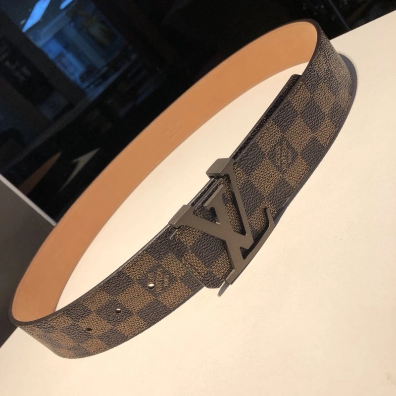 Accurate model Louis Vuitton Belts