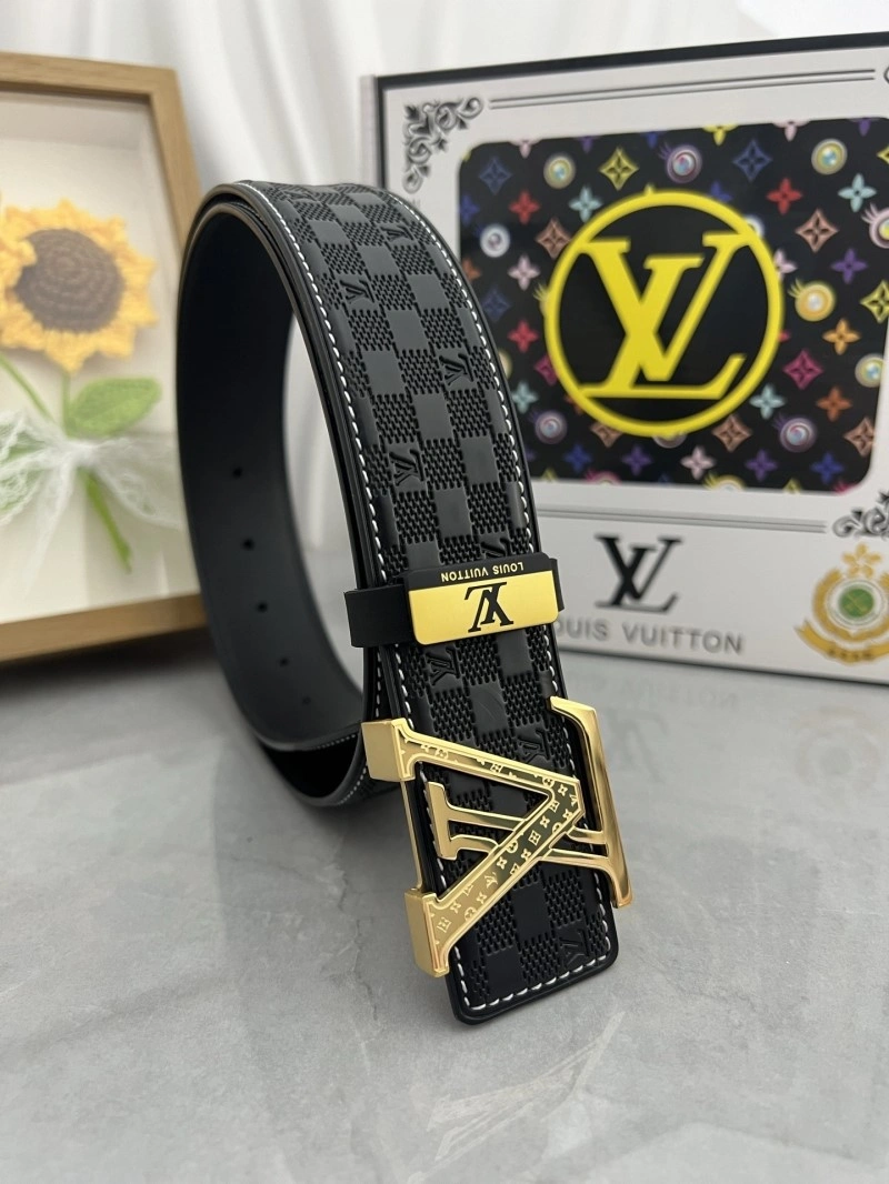 Low-cost Louis Vuitton Belts