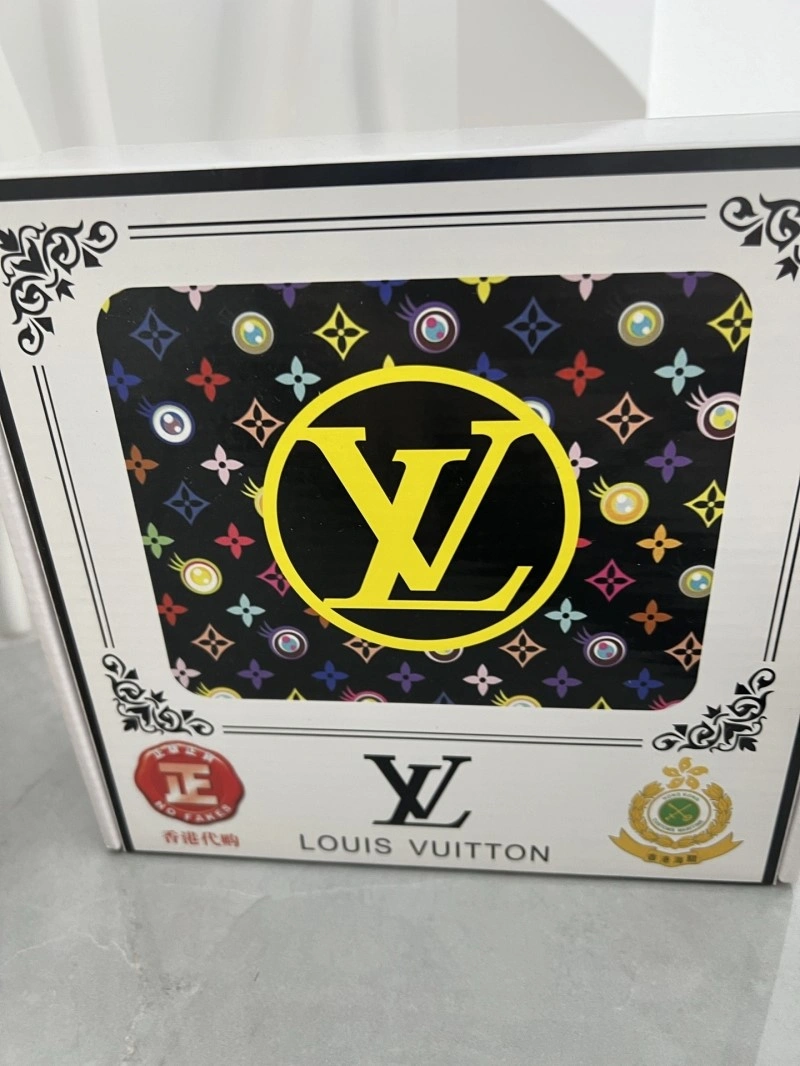 Low-cost Louis Vuitton Belts