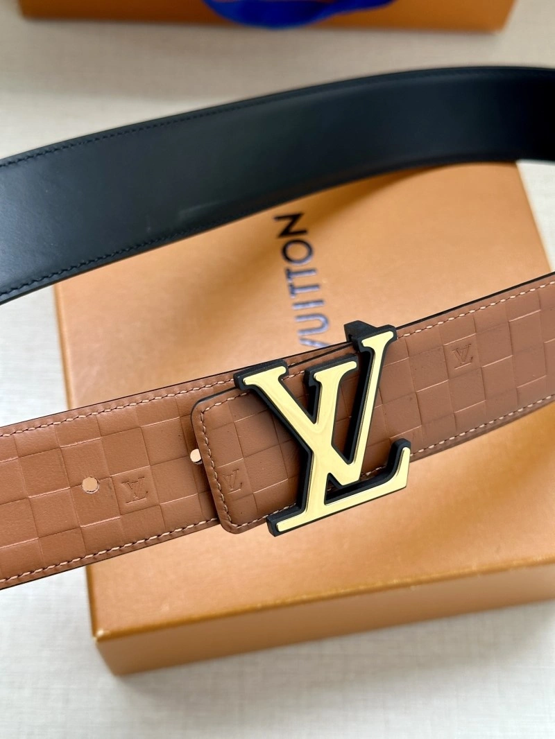 Accurate model Louis Vuitton Belts