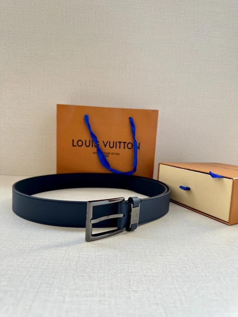 Low-cost Louis Vuitton Belts