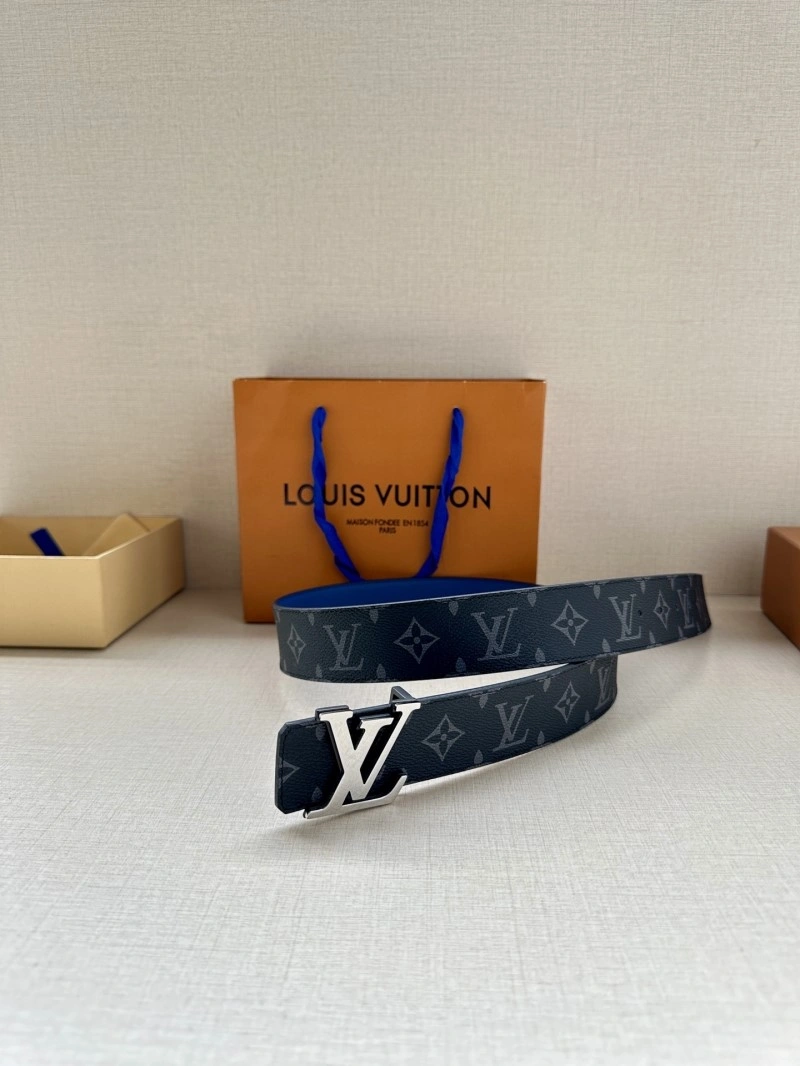 Accurate model Louis Vuitton Belts