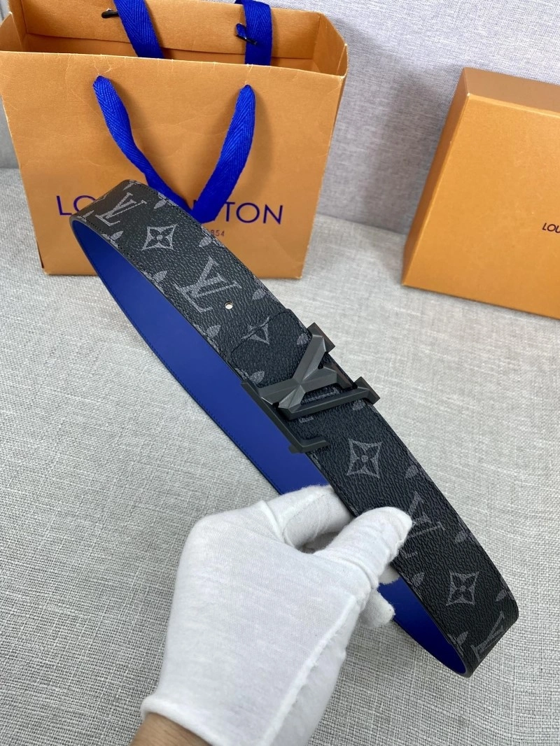 Low-cost Louis Vuitton Belts