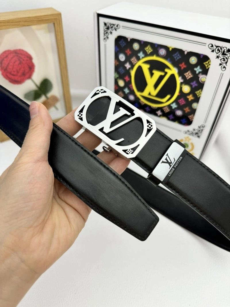 High accuracy Louis Vuitton Belts