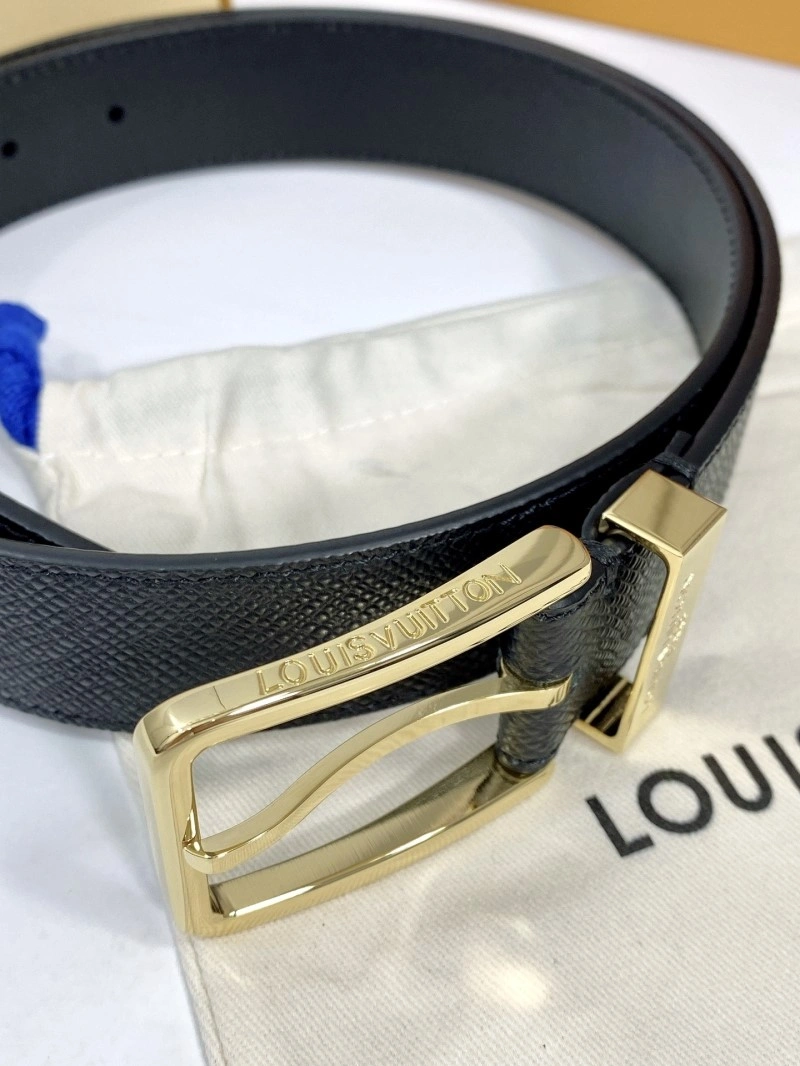 Low-cost Louis Vuitton Belts