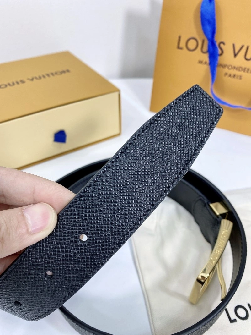 Low-cost Louis Vuitton Belts