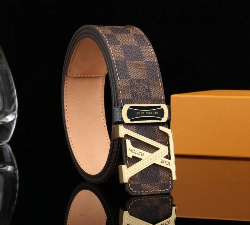 Low-cost Louis Vuitton Belts