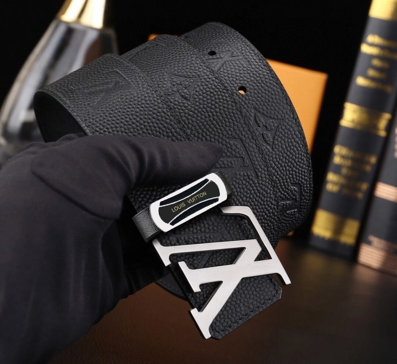 1:1 copy Louis Vuitton Belts