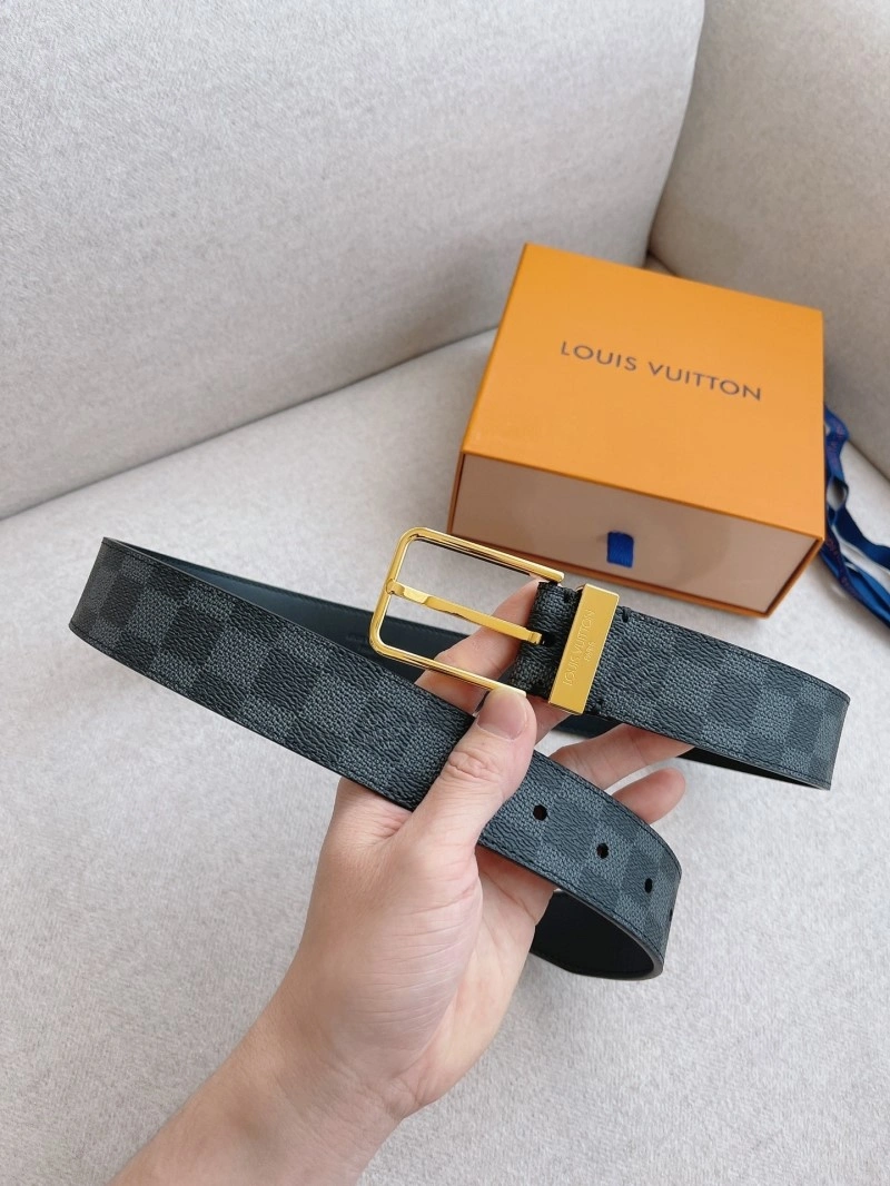 Low-cost Louis Vuitton Belts