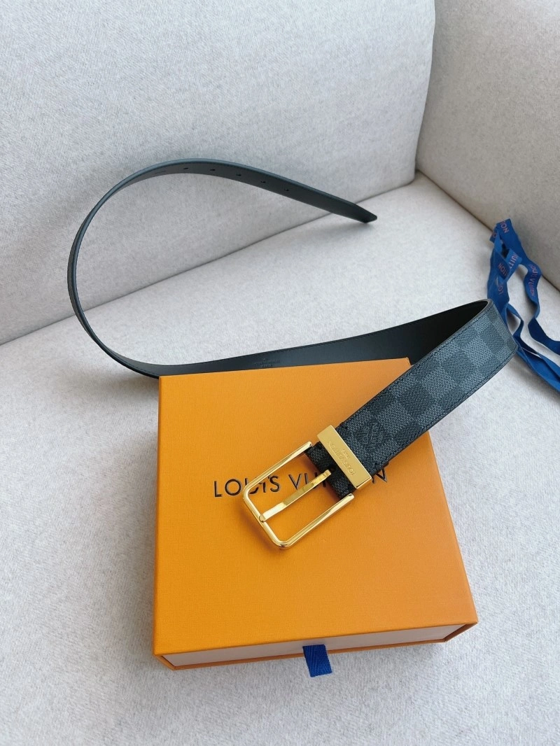Low-cost Louis Vuitton Belts