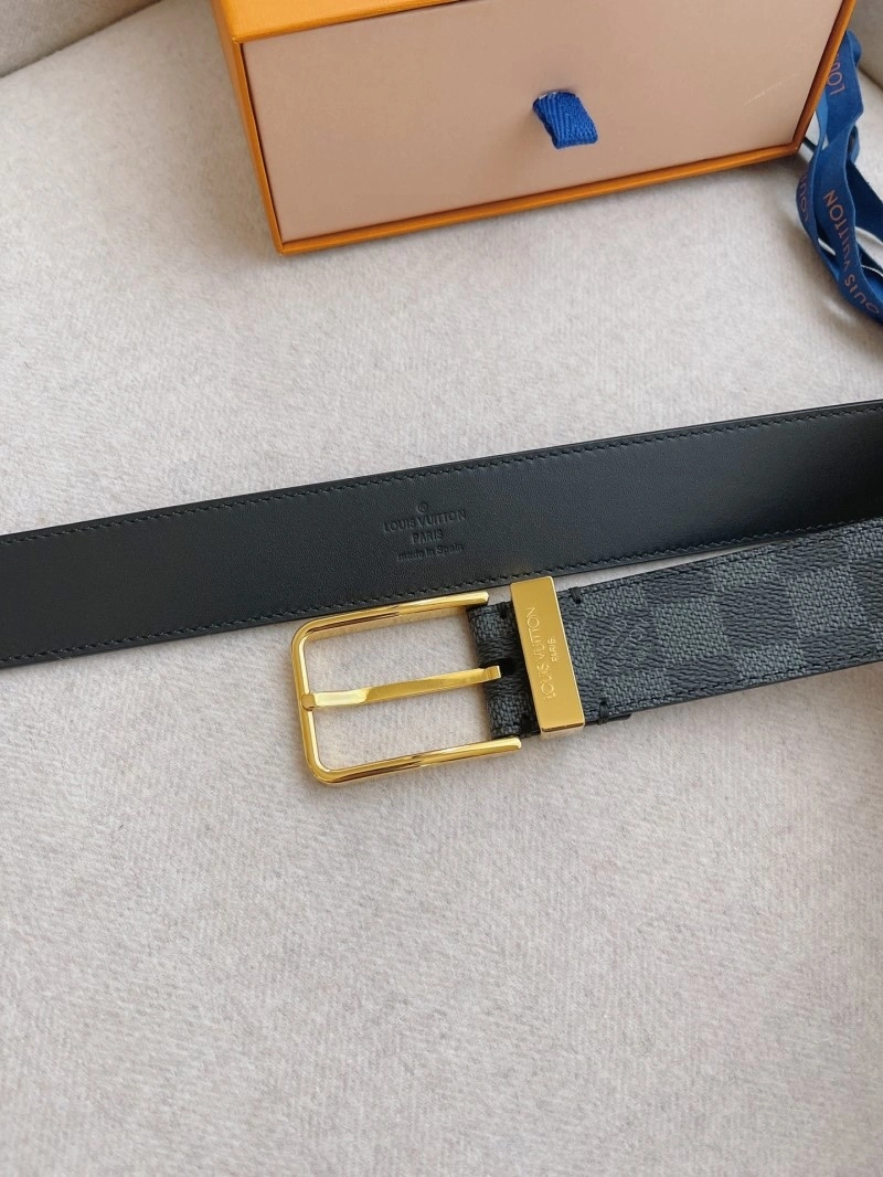 Low-cost Louis Vuitton Belts