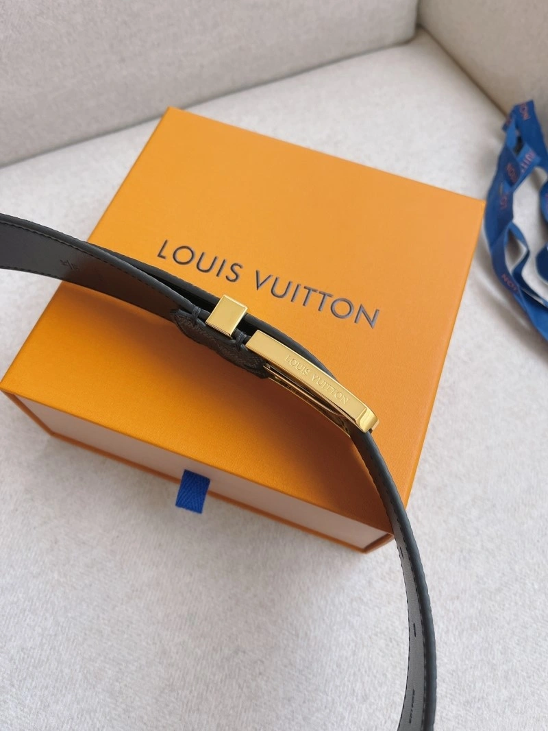 Low-cost Louis Vuitton Belts