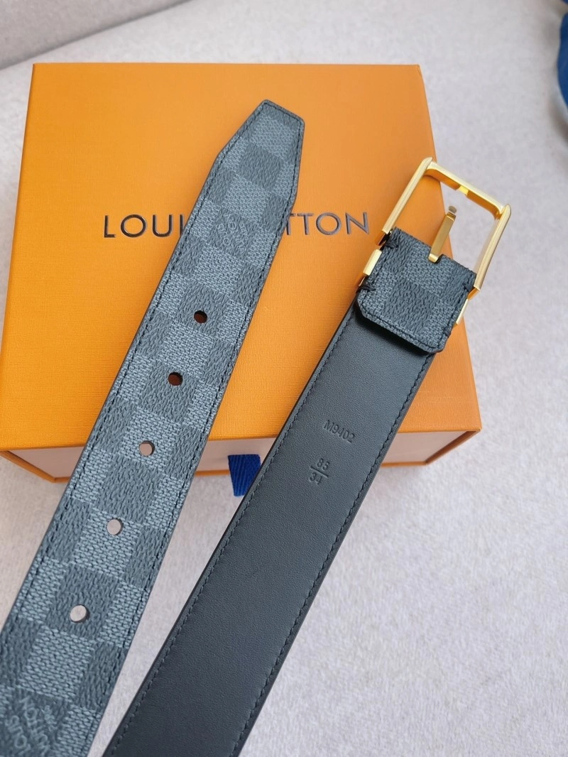 Low-cost Louis Vuitton Belts
