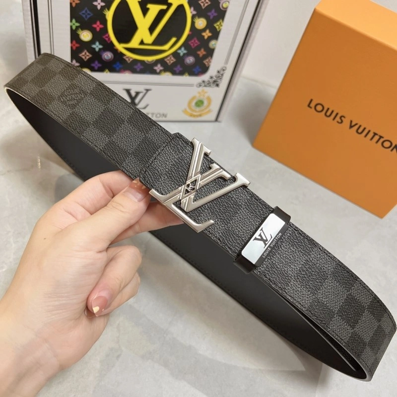 Accurate model Louis Vuitton Belts