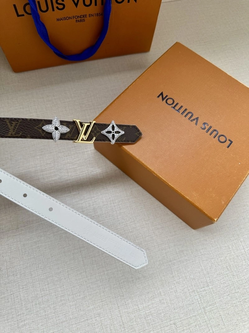 Top mirror Louis Vuitton Belts