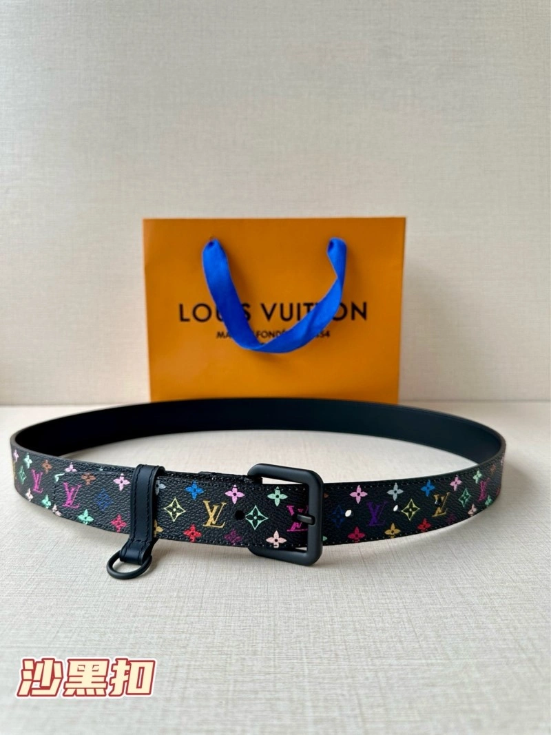 Accurate model Louis Vuitton Belts