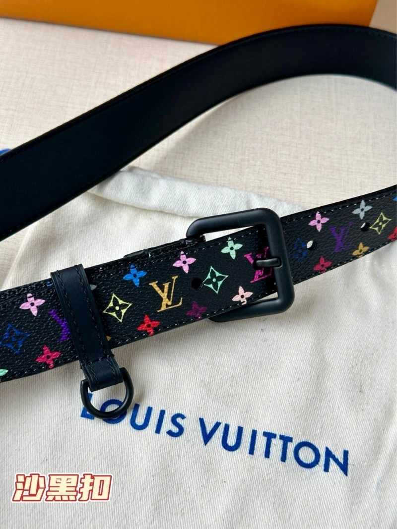 Accurate model Louis Vuitton Belts