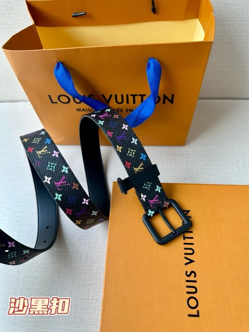 Accurate model Louis Vuitton Belts