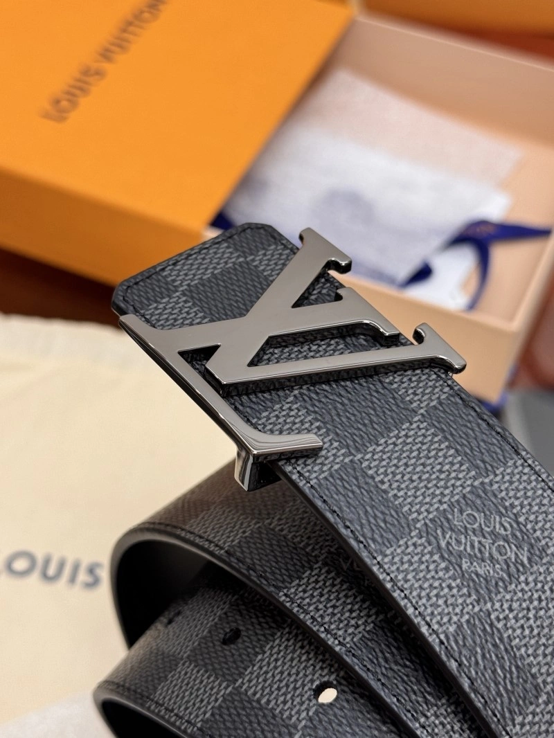 Official Louis Vuitton Belts