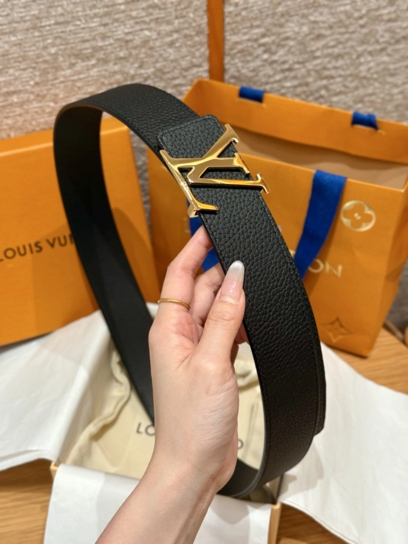 Discounted Louis Vuitton Belts