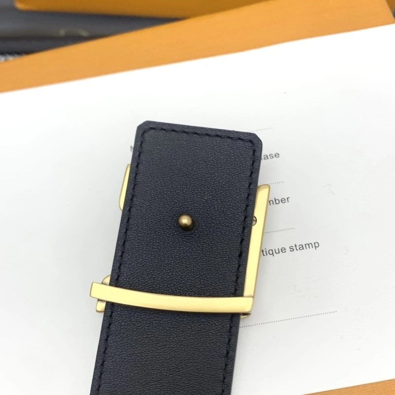 Top mirror Louis Vuitton Belts