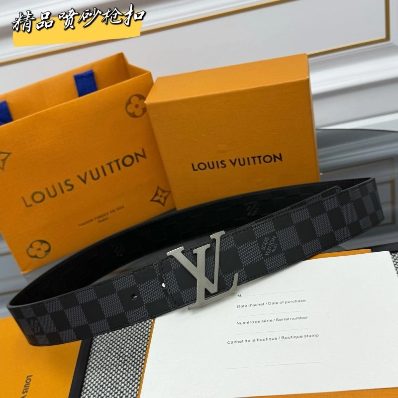 Top mirror Louis Vuitton Belts