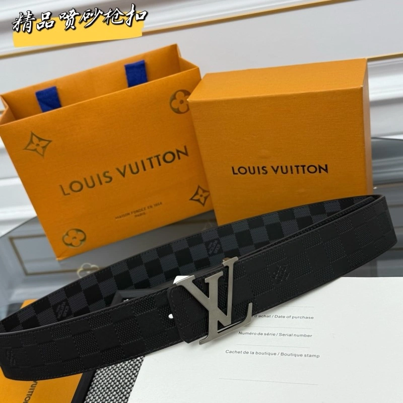 Top mirror Louis Vuitton Belts