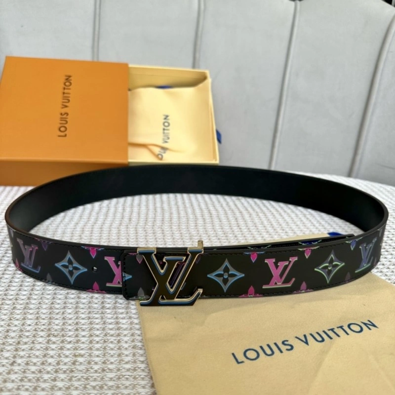 Low-cost Louis Vuitton Belts